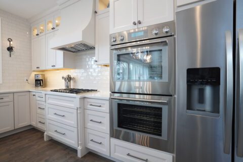 Custom Built Kitchens in West Michigan - Straight Line Design