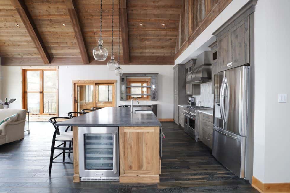 Custom Built Kitchens in West Michigan - Straight Line Design