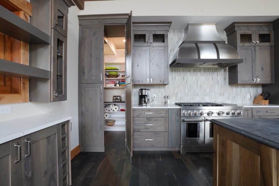 Custom Built Kitchens in West Michigan - Straight Line Design